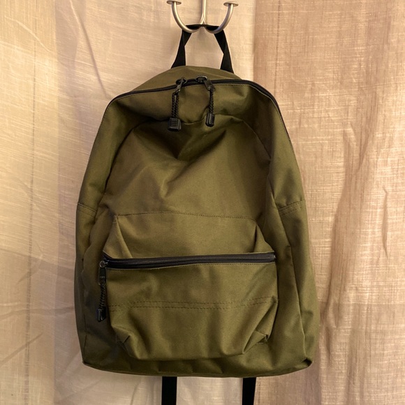 Dickies | Bags | Dickies Small Backpack Dark Olive Green Like New Logo ...